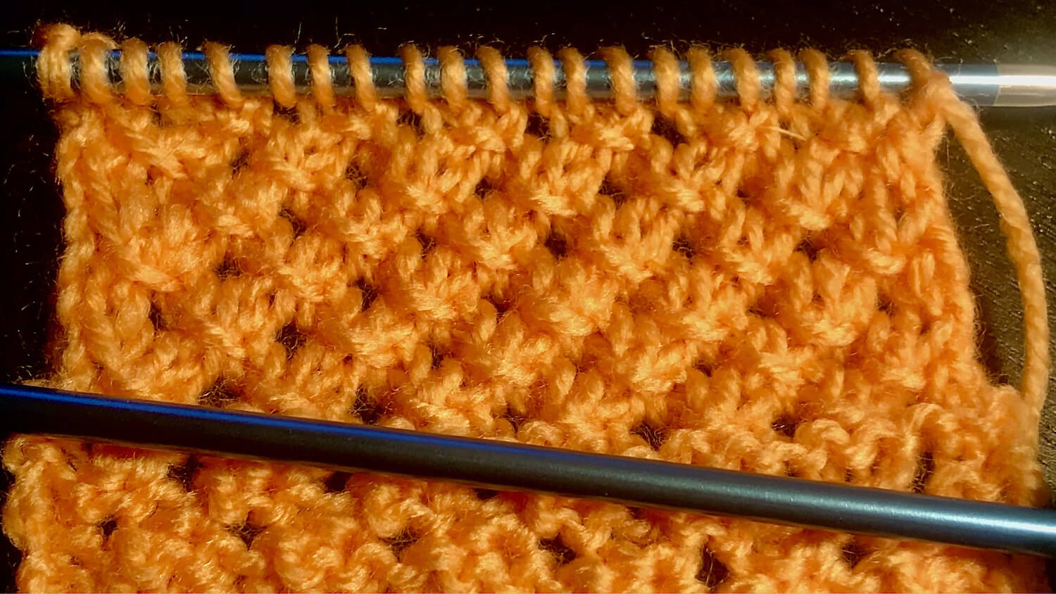 Comment tricoter le point de Dentelle Nouée